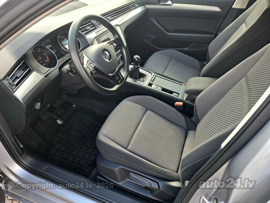 Pelēks Volkswagen Passat 2018 Tartu, ar dzinēja tilpumu 2.00 L un nobraukumu 209 tūkst. km par 10990 €, foto 8 vietnē AUTOMOTO.COM.LV