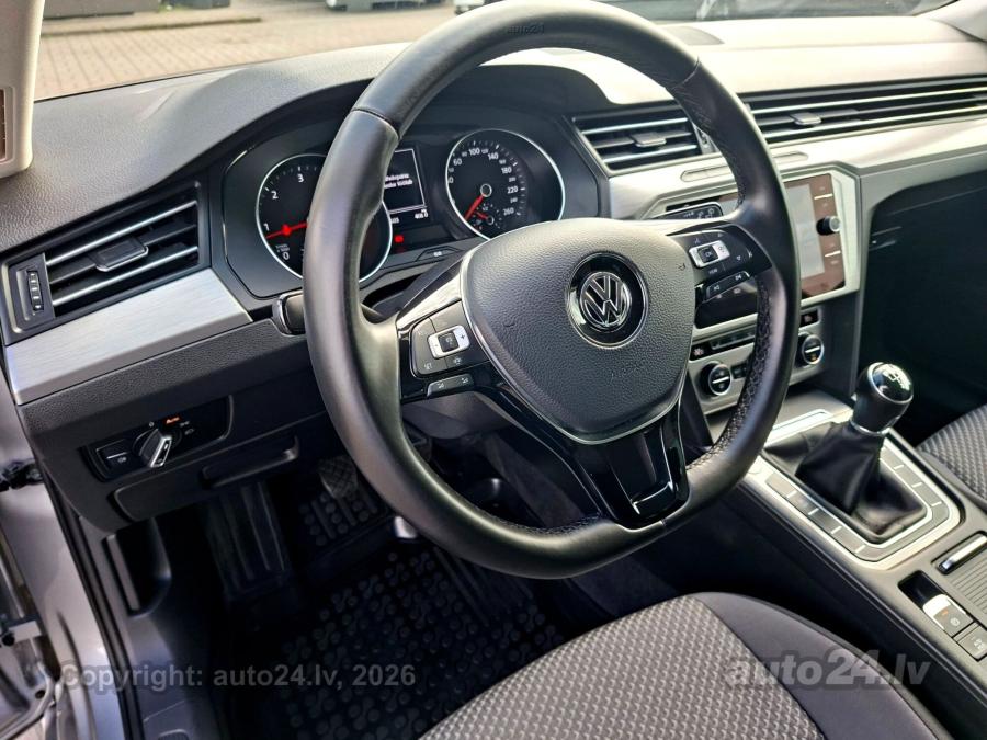 Pelēks Volkswagen Passat 2018 Tartu, ar dzinēja tilpumu 2.00 L un nobraukumu 209 tūkst. km par 10990 €, foto 15 vietnē AUTOMOTO.COM.LV