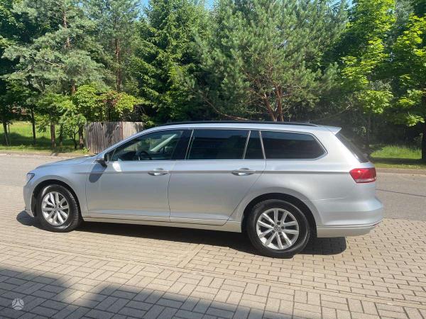Pelēks Volkswagen Passat 2018 Viļņa, ar dzinēja tilpumu 1.97 L un nobraukumu 237 tūkst. km par 11125 €, foto 4 vietnē AUTOMOTO.COM.LV