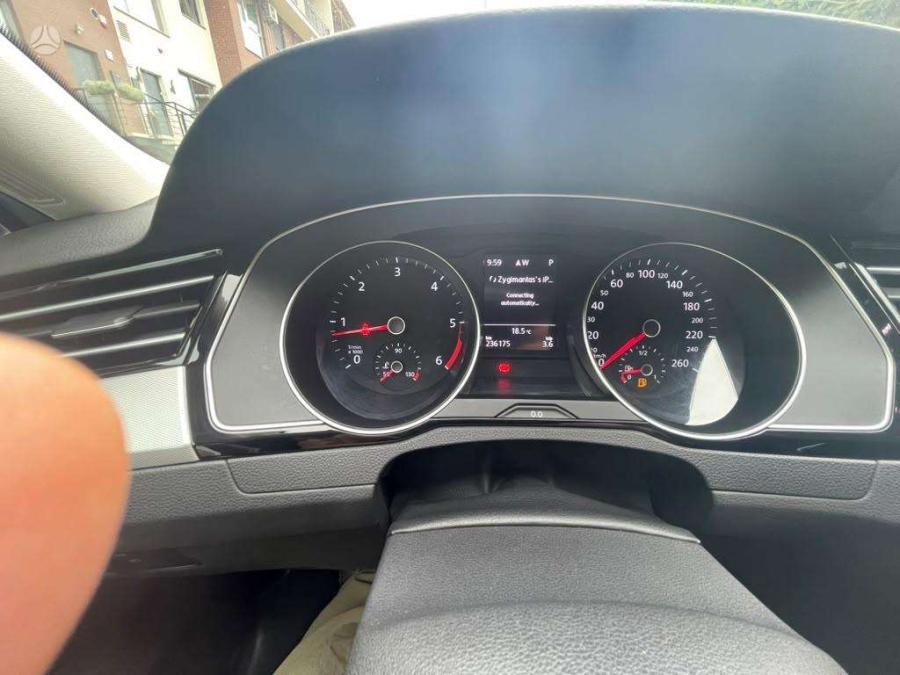 Pelēks Volkswagen Passat 2018 Viļņa, ar dzinēja tilpumu 1.97 L un nobraukumu 237 tūkst. km par 11125 €, foto 13 vietnē AUTOMOTO.COM.LV