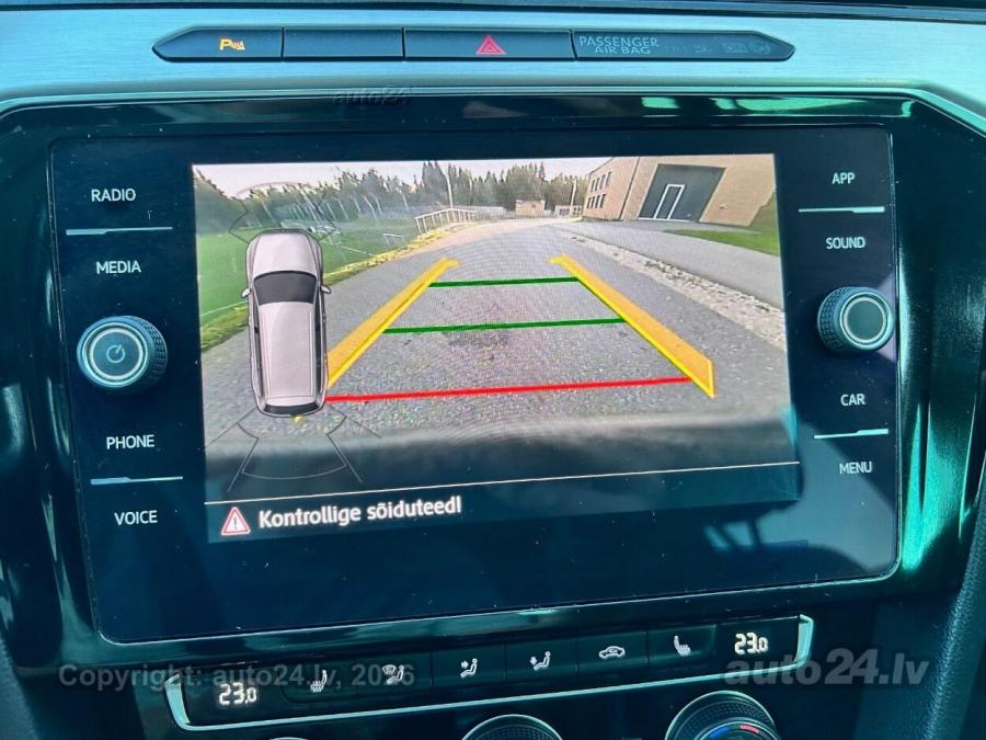 Pelēks Volkswagen Passat 2018 Otepē, ar dzinēja tilpumu 2.00 L un nobraukumu 239 tūkst. km par 15900 €, foto 13 vietnē AUTOMOTO.COM.LV