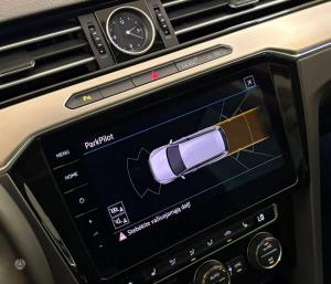 Grey Volkswagen Passat 2018 in Marijampole, with an engine capacity of 1.40 L and mileage of 221 thousand km for 13650 €, photo 9 on AUTOMOTO.COM.LV