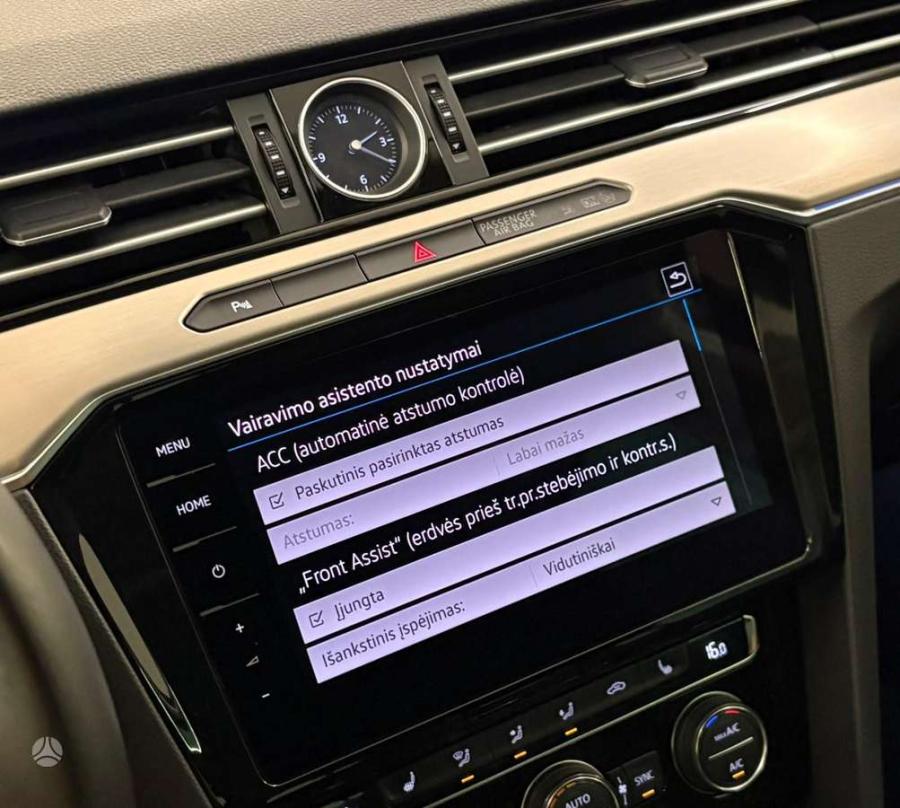 Grey Volkswagen Passat 2018 in Marijampole, with an engine capacity of 1.40 L and mileage of 221 thousand km for 13650 €, photo 10 on AUTOMOTO.COM.LV