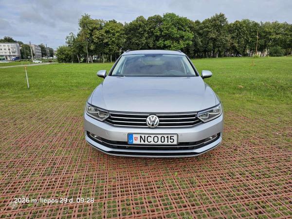Pelēks Volkswagen Passat 2018 Kauņa, ar dzinēja tilpumu 1.97 L un nobraukumu 172 tūkst. km par 11500 €, foto 1 vietnē AUTOMOTO.COM.LV