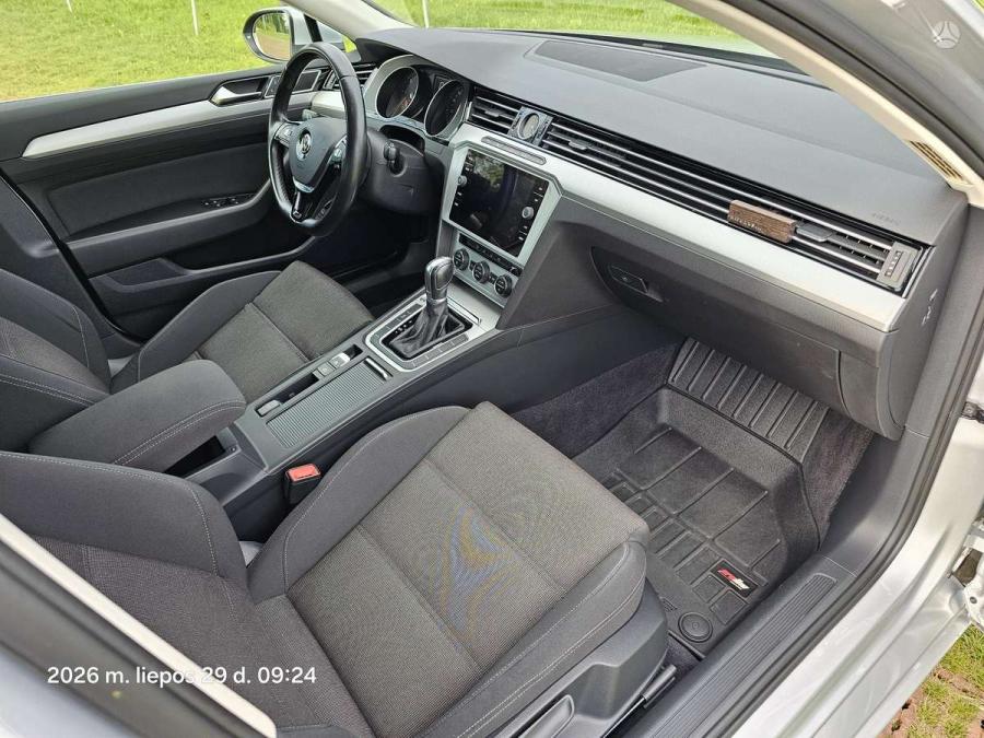 Pelēks Volkswagen Passat 2018 Kauņa, ar dzinēja tilpumu 1.97 L un nobraukumu 172 tūkst. km par 11500 €, foto 16 vietnē AUTOMOTO.COM.LV