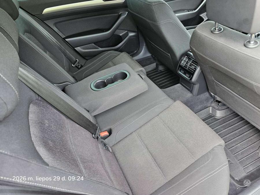 Pelēks Volkswagen Passat 2018 Kauņa, ar dzinēja tilpumu 1.97 L un nobraukumu 172 tūkst. km par 11500 €, foto 18 vietnē AUTOMOTO.COM.LV