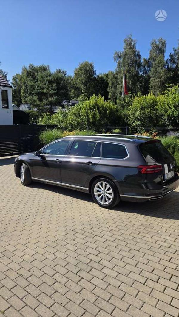 Grey Volkswagen Passat 2018 in Vilnius, with an engine capacity of 1.97 L and mileage of 290 thousand km for 12800 €, photo 7 on AUTOMOTO.COM.LV