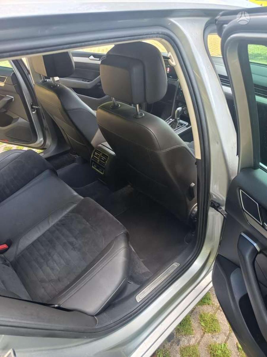 Pelēks Volkswagen Passat 2018 Viļņa, ar dzinēja tilpumu 1.97 L un nobraukumu 330 tūkst. km par 9999 €, foto 10 vietnē AUTOMOTO.COM.LV