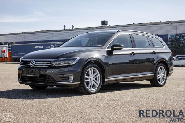 Volkswagen Passat 2018 Kauņa vietnē Pelēks Volkswagen Passat 2018 Kauņa, ar dzinēja tilpumu 1.40 L un nobraukumu 156 tūkst. km par 13200 €, foto 1 vietnē AUTOMOTO.COM.LV