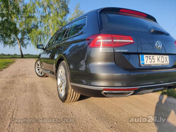 Grey Volkswagen Passat 2018 in Tallinn, with an engine capacity of 2.00 L and mileage of 325 thousand km for 10500 €, photo 9 on AUTOMOTO.COM.LV