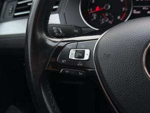 Grey Volkswagen Passat 2018 in Parnu, with an engine capacity of 1.40 L and mileage of 96 thousand km for 13900 €, photo 14 on AUTOMOTO.COM.LV