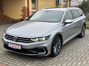 Pelēks Volkswagen Passat 2019 Marijampole, ar dzinēja tilpumu 1.40 L un nobraukumu 94 tūkst. km par 19750 €, foto 2 vietnē AUTOMOTO.COM.LV