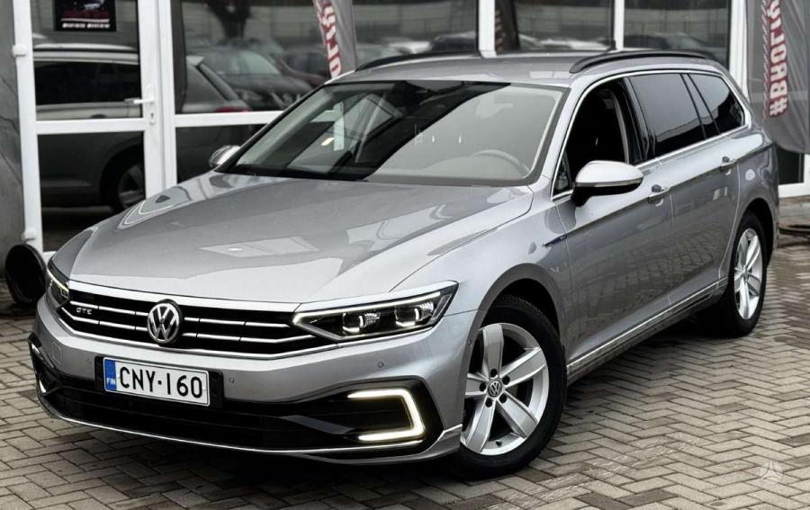Pelēks Volkswagen Passat 2019 Radviliškis, ar dzinēja tilpumu 1.40 L un nobraukumu 65 tūkst. km par 15650 €, foto 1 vietnē AUTOMOTO.COM.LV