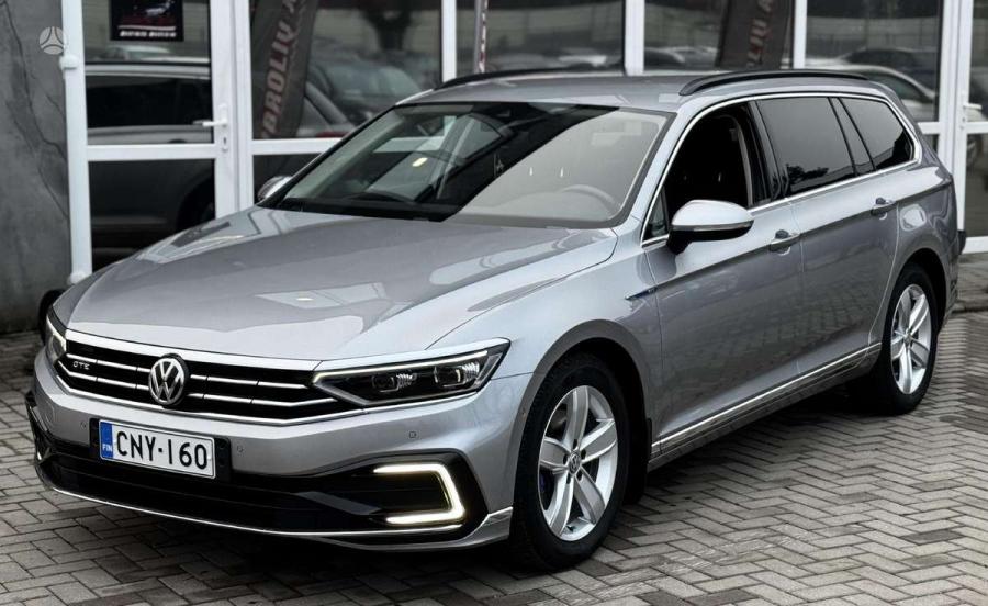 Pelēks Volkswagen Passat 2019 Radviliškis, ar dzinēja tilpumu 1.40 L un nobraukumu 65 tūkst. km par 15650 €, foto 5 vietnē AUTOMOTO.COM.LV