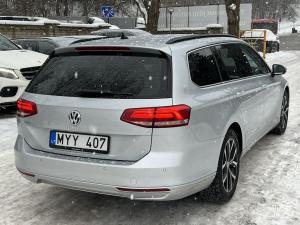 Grey Volkswagen Passat 2019 in Vilnius, with an engine capacity of 2.00 L and mileage of 210 thousand km for 12000 €, photo 5 on AUTOMOTO.COM.LV