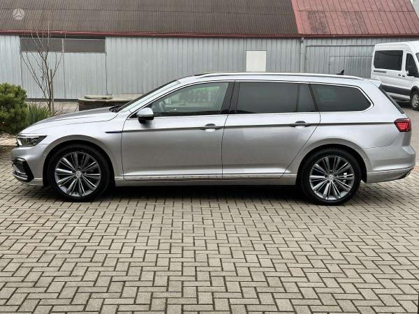 Pelēks Volkswagen Passat 2019 Marijampole, ar dzinēja tilpumu 1.40 L un nobraukumu 94 tūkst. km par 18800 €, foto 5 vietnē AUTOMOTO.COM.LV
