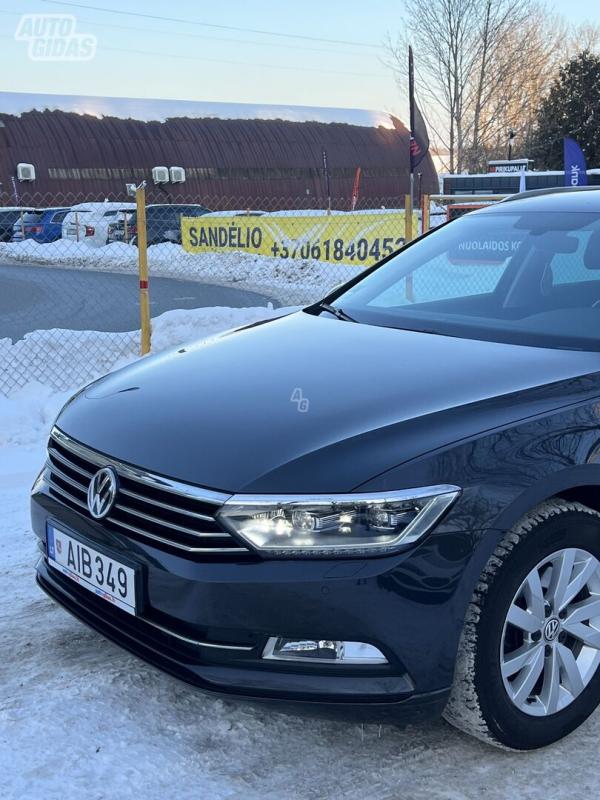Grey Volkswagen Passat 2019 in Vilnius, with an engine capacity of 1.50 L and mileage of 184 thousand km for 12500 €, photo 2 on AUTOMOTO.COM.LV