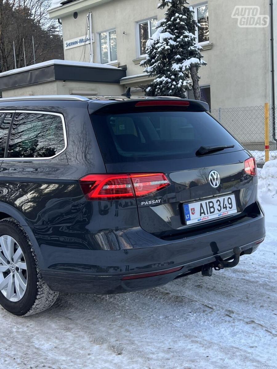 Grey Volkswagen Passat 2019 in Vilnius, with an engine capacity of 1.50 L and mileage of 184 thousand km for 12500 €, photo 4 on AUTOMOTO.COM.LV