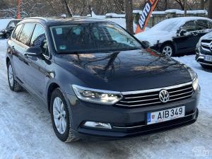 Grey Volkswagen Passat 2019 in Vilnius, with an engine capacity of 1.50 L and mileage of 184 thousand km for 12500 €, photo 7 on AUTOMOTO.COM.LV