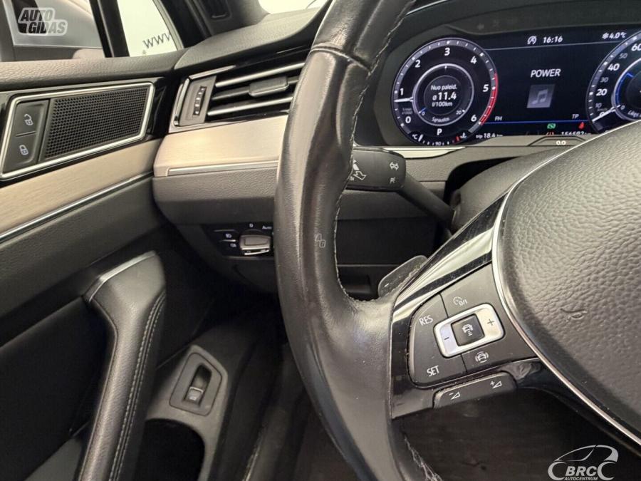 Pelēks Volkswagen Passat 2019 Avižieniai, ar dzinēja tilpumu 2.00 L un nobraukumu 157 tūkst. km par 18900 €, foto 36 vietnē AUTOMOTO.COM.LV