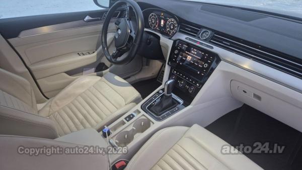 Pelēks Volkswagen Passat 2019 Pelva, ar dzinēja tilpumu 2.00 L un nobraukumu 139 tūkst. km par 20499 €, foto 11 vietnē AUTOMOTO.COM.LV