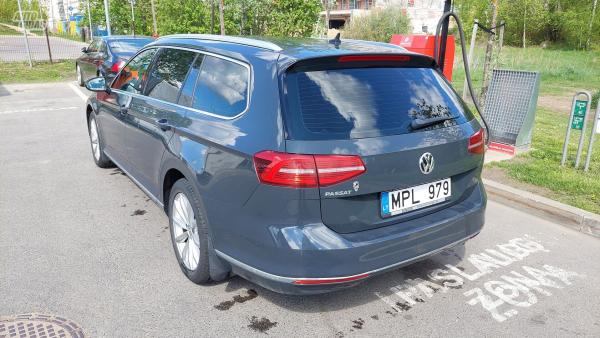 Pelēks Volkswagen Passat 2019 Viļņa, ar dzinēja tilpumu 2.00 L un nobraukumu 253 tūkst. km par 12950 €, foto 4 vietnē AUTOMOTO.COM.LV