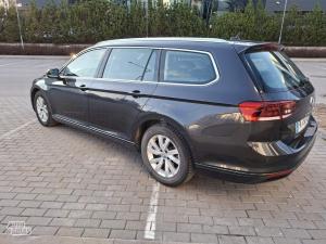 Grey Volkswagen Passat 2019 in Vilnius, with an engine capacity of 2.00 L and mileage of 220 thousand km for 12600 €, photo 4 on AUTOMOTO.COM.LV