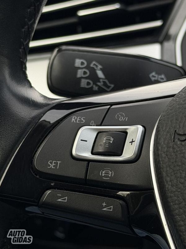Grey Volkswagen Passat 2019 in Vilnius, with an engine capacity of 1.50 L and mileage of 184 thousand km for 12000 €, photo 10 on AUTOMOTO.COM.LV