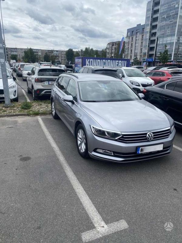 Pelēks Volkswagen Passat 2019 Viļņa, ar dzinēja tilpumu 1.40 L un nobraukumu 188 tūkst. km par 10800 €, foto 1 vietnē AUTOMOTO.COM.LV