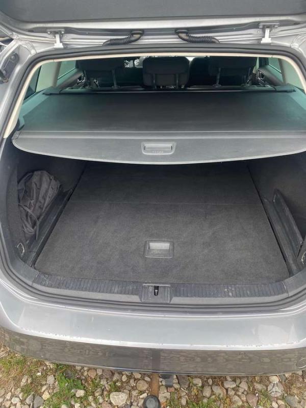 Pelēks Volkswagen Passat 2019 Viļņa, ar dzinēja tilpumu 1.40 L un nobraukumu 188 tūkst. km par 10800 €, foto 8 vietnē AUTOMOTO.COM.LV