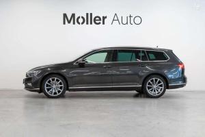 Pelēks Volkswagen Passat 2019 Viļņa, ar dzinēja tilpumu 2.00 L un nobraukumu 199 tūkst. km par 16700 €, foto 3 vietnē AUTOMOTO.COM.LV