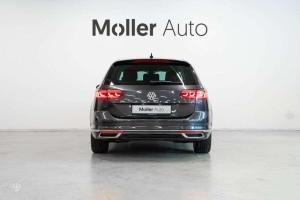 Pelēks Volkswagen Passat 2019 Viļņa, ar dzinēja tilpumu 2.00 L un nobraukumu 199 tūkst. km par 16700 €, foto 7 vietnē AUTOMOTO.COM.LV