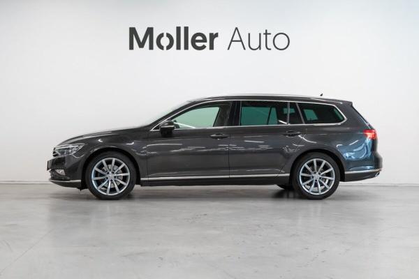 Grey Volkswagen Passat 2019 in Vilnius, with an engine capacity of 2.00 L and mileage of 199 thousand km for 16700 €, photo 6 on AUTOMOTO.COM.LV