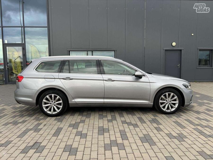 Pelēks Volkswagen Passat 2019 Šauļi, ar dzinēja tilpumu 2.00 L un nobraukumu 196 tūkst. km par 12900 €, foto 5 vietnē AUTOMOTO.COM.LV