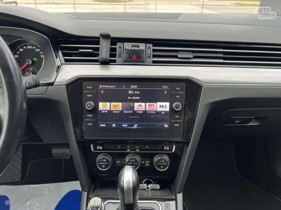 Pelēks Volkswagen Passat 2019 Šauļi, ar dzinēja tilpumu 2.00 L un nobraukumu 196 tūkst. km par 12900 €, foto 16 vietnē AUTOMOTO.COM.LV