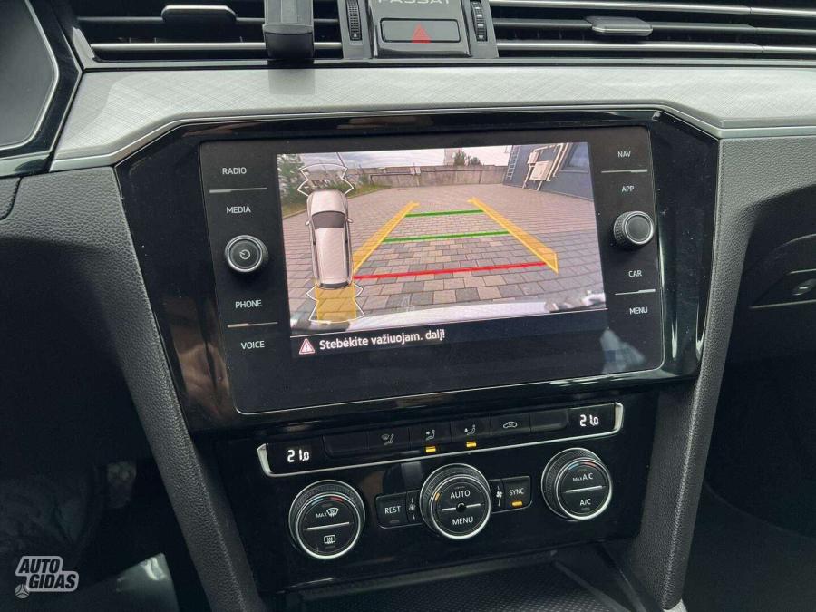 Pelēks Volkswagen Passat 2019 Šauļi, ar dzinēja tilpumu 2.00 L un nobraukumu 196 tūkst. km par 12900 €, foto 18 vietnē AUTOMOTO.COM.LV