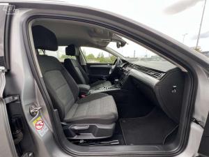 Pelēks Volkswagen Passat 2019 Šauļi, ar dzinēja tilpumu 2.00 L un nobraukumu 196 tūkst. km par 12900 €, foto 22 vietnē AUTOMOTO.COM.LV