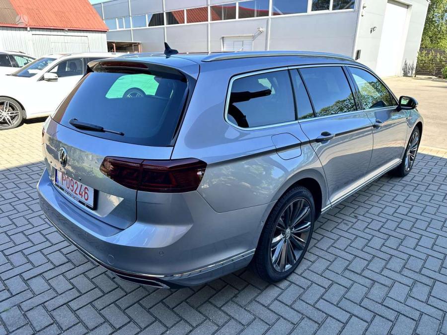Grey Volkswagen Passat 2019 in Marijampole, with an engine capacity of 1.40 L and mileage of 94 thousand km for 17900 €, photo 6 on AUTOMOTO.COM.LV