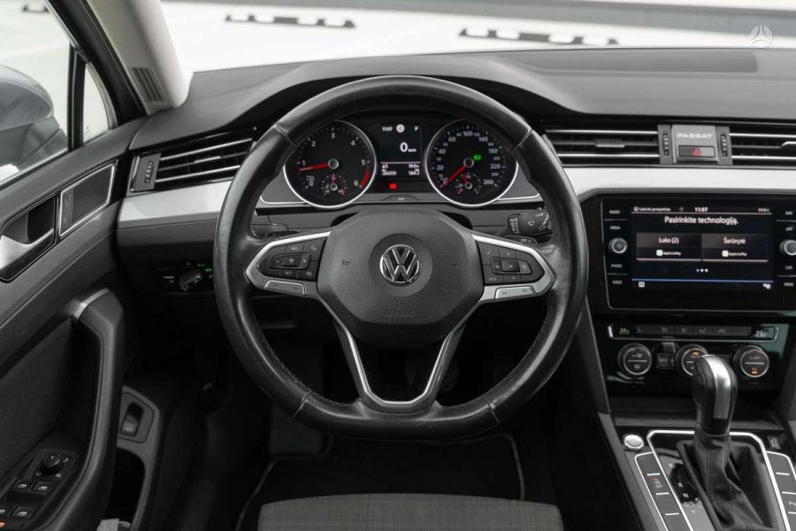 Pelēks Volkswagen Passat 2019 Viļņa, ar dzinēja tilpumu 1.60 L un nobraukumu 260 tūkst. km par 12950 €, foto 15 vietnē AUTOMOTO.COM.LV