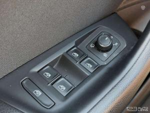 Pelēks Volkswagen Passat 2019 Tauragė, ar dzinēja tilpumu 2.00 L un nobraukumu 234 tūkst. km par 12900 €, foto 27 vietnē AUTOMOTO.COM.LV