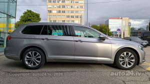 Grey Volkswagen Passat 2019 in Tallinn, with an engine capacity of 1.50 L and mileage of 117 thousand km for 15900 €, photo  on AUTOMOTO.COM.LV