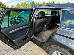 Grey Volkswagen Passat 2019 in Parnu, with an engine capacity of 1.50 L and mileage of 195 thousand km for 13900 €, photo 8 on AUTOMOTO.COM.LV