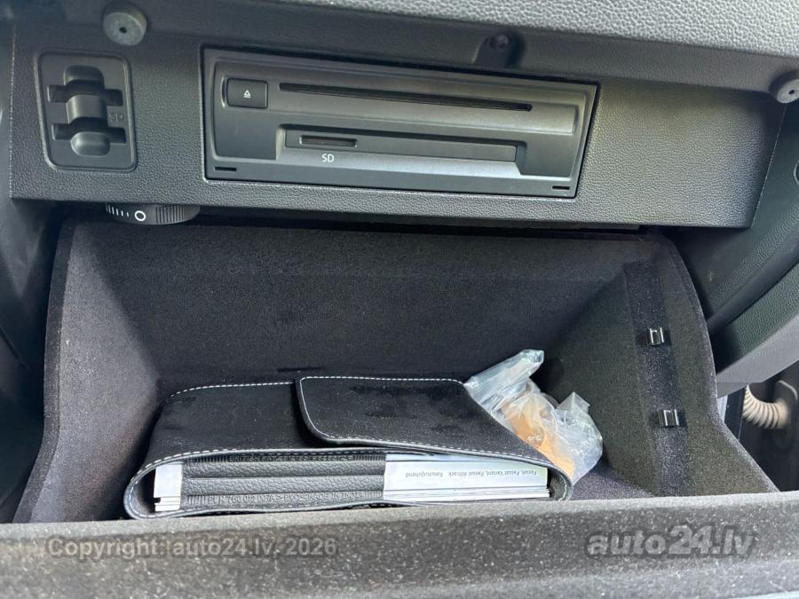 Grey Volkswagen Passat 2019 in Parnu, with an engine capacity of 1.50 L and mileage of 195 thousand km for 13900 €, photo 14 on AUTOMOTO.COM.LV