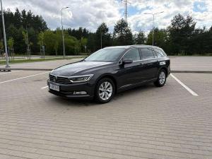 Серый Фольксваген Пассат 2019 в Вильнюс, объемом двигателя 1.50 л и пробегом 186 тыс. км за 10800 €, фото 4 на AUTOMOTO.COM.LV