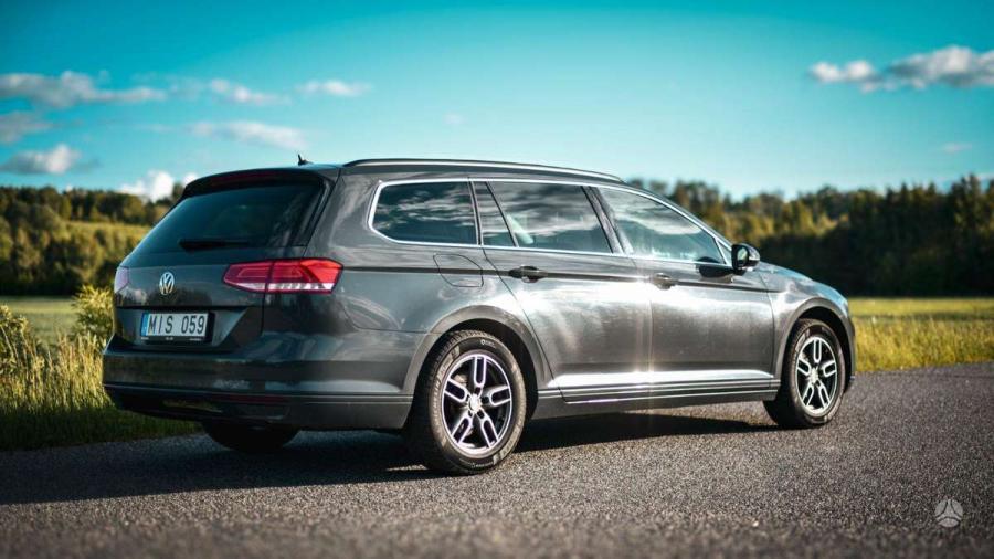 Pelēks Volkswagen Passat 2019 Ukmergė, ar dzinēja tilpumu 1.97 L un nobraukumu 201 tūkst. km par 16000 €, foto 10 vietnē AUTOMOTO.COM.LV