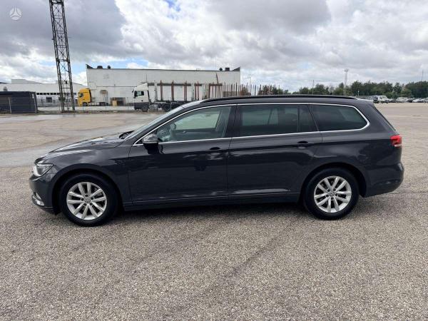 Pelēks Volkswagen Passat 2019 Marijampole, ar dzinēja tilpumu 1.97 L un nobraukumu 289 tūkst. km par 8450 €, foto 6 vietnē AUTOMOTO.COM.LV