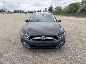 Pelēks Volkswagen Passat 2019 Marijampole, ar dzinēja tilpumu 1.97 L un nobraukumu 289 tūkst. km par 8450 €, foto 9 vietnē AUTOMOTO.COM.LV