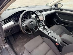 Pelēks Volkswagen Passat 2019 Marijampole, ar dzinēja tilpumu 1.97 L un nobraukumu 289 tūkst. km par 8450 €, foto 15 vietnē AUTOMOTO.COM.LV