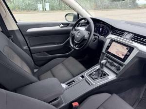 Pelēks Volkswagen Passat 2019 Marijampole, ar dzinēja tilpumu 1.97 L un nobraukumu 289 tūkst. km par 8450 €, foto 19 vietnē AUTOMOTO.COM.LV
