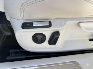 Grey Volkswagen Passat 2019 in Klaipeda, with an engine capacity of 1.97 L and mileage of 248 thousand km for 13100 €, photo 8 on AUTOMOTO.COM.LV